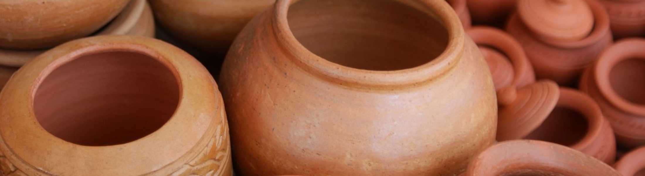Vasijas de Barro: Historia y Tipos - Alfareria Nuñez